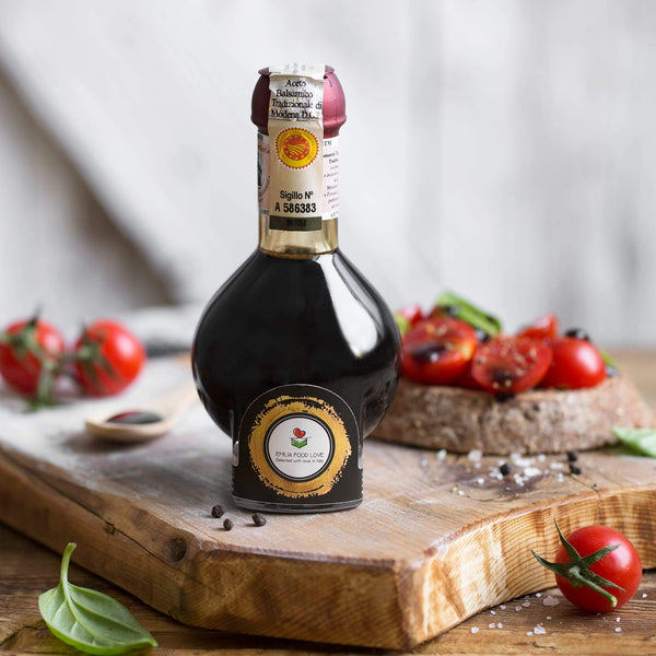 Traditional DOP Balsamic Vinegar of Modena Aged and Extra-aged (12 and ...